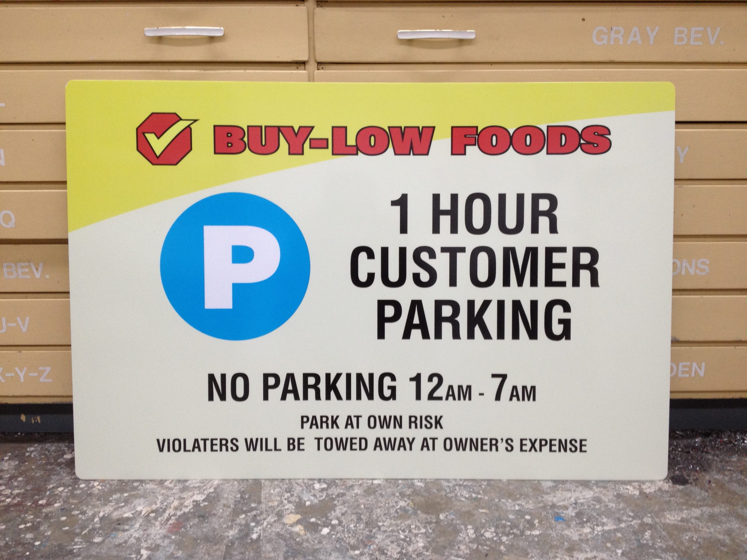 Buy-Low Food – Parking Sign – Shinn